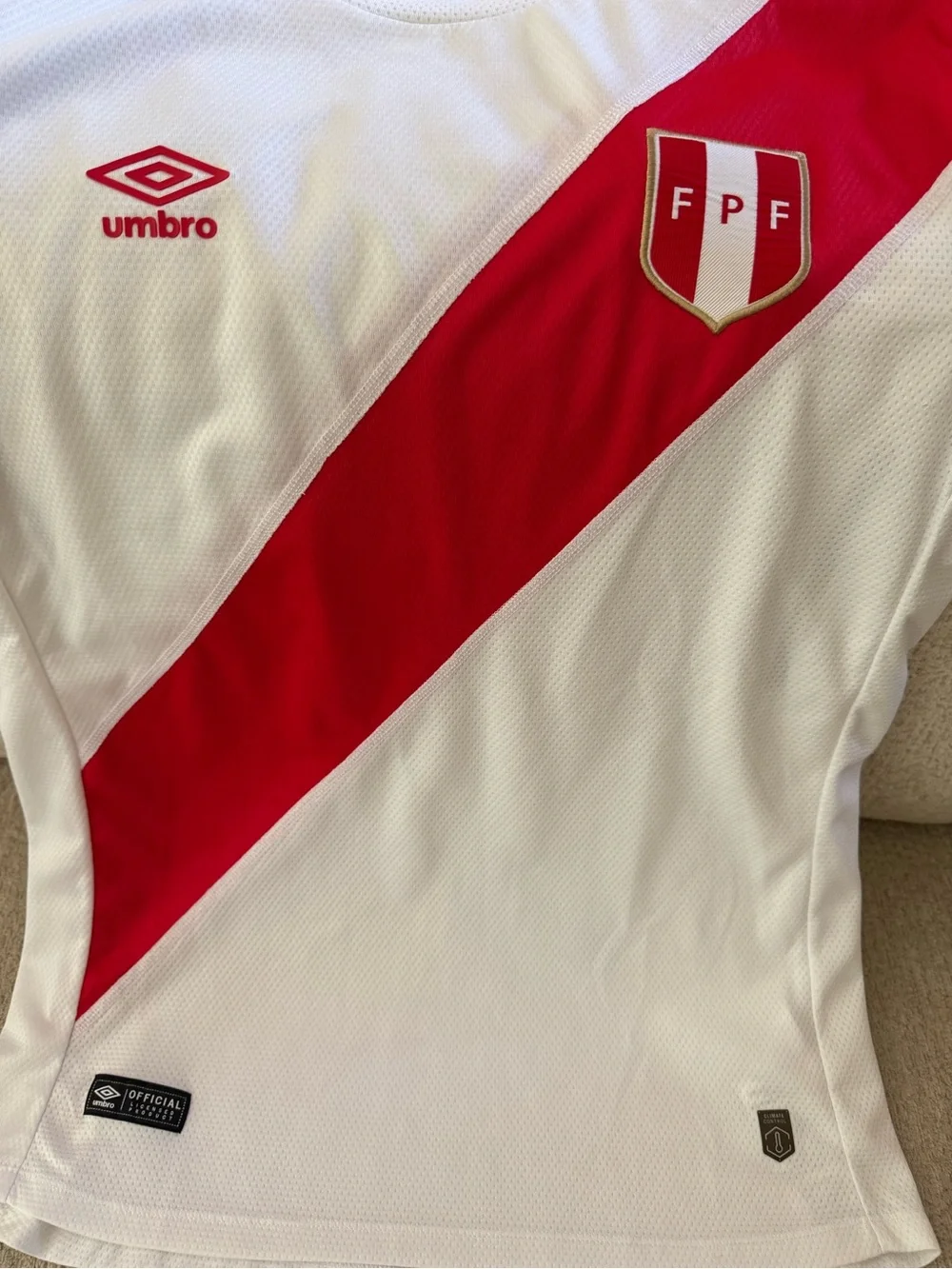 Umbro | Shirts | Fpf Peru Umbro White Mesh Soccer Jersey With Black ...